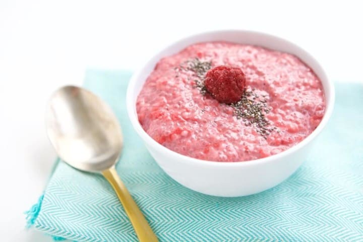 Easy 5 Ingredient Raspberry Chia Pudding Recipe - Make Healthy Easy ...